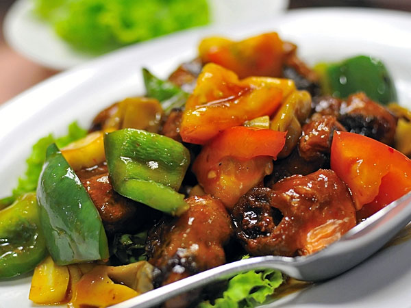 टेस्‍टी वेजिटेबल 65 रेसिपी: चाइनीज स्‍टार्टर | Vegetable 65 Recipe ...