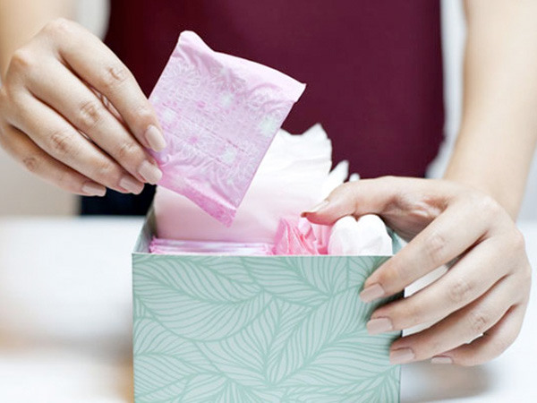 How to Avoid And Soothe Sanitary Napkin OR Period Rashes : पीर‍ियड्स ...