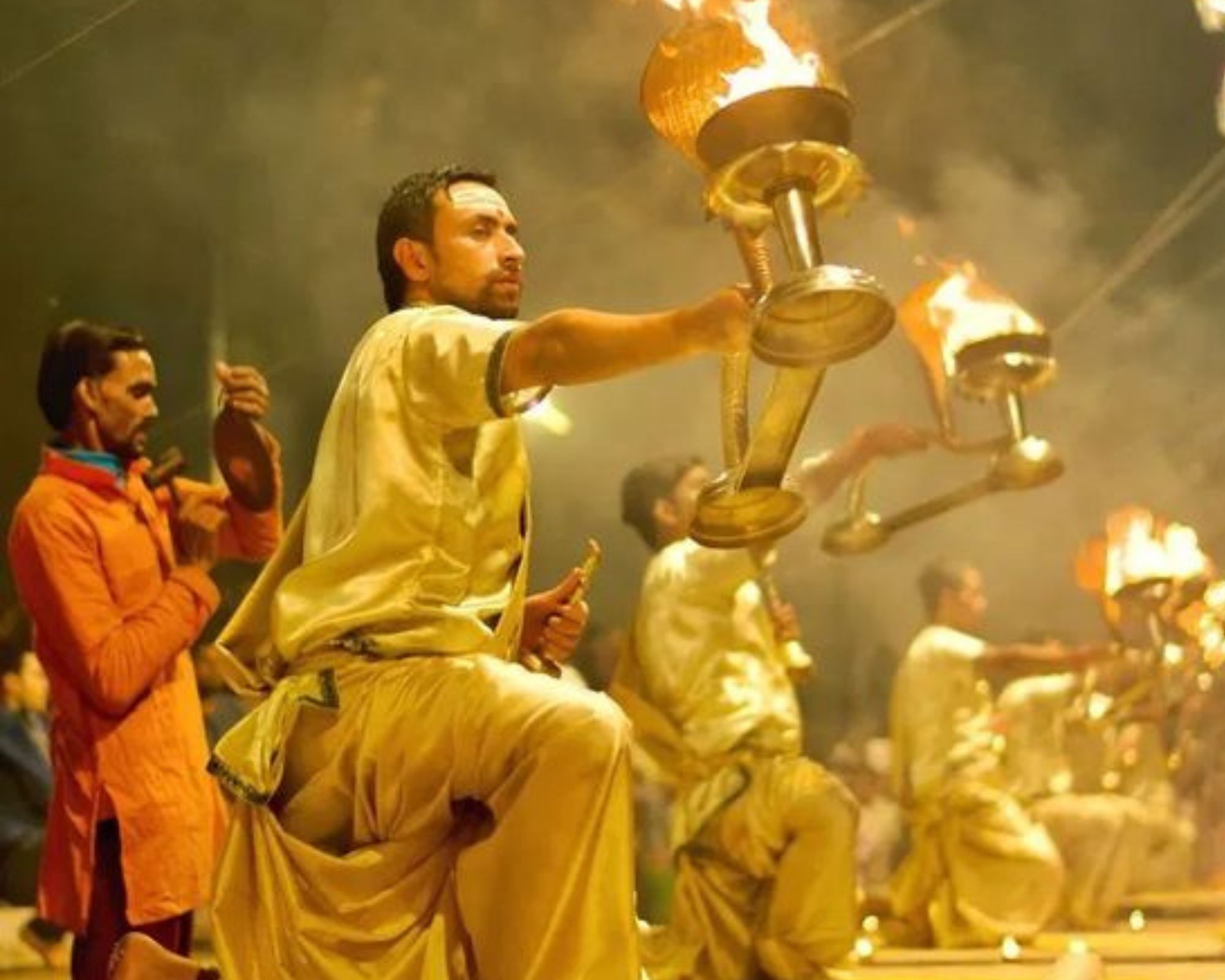 Visiting in Banaras: सावन में परिवार संग जा रहें बनारस तो इन चीजों से ...