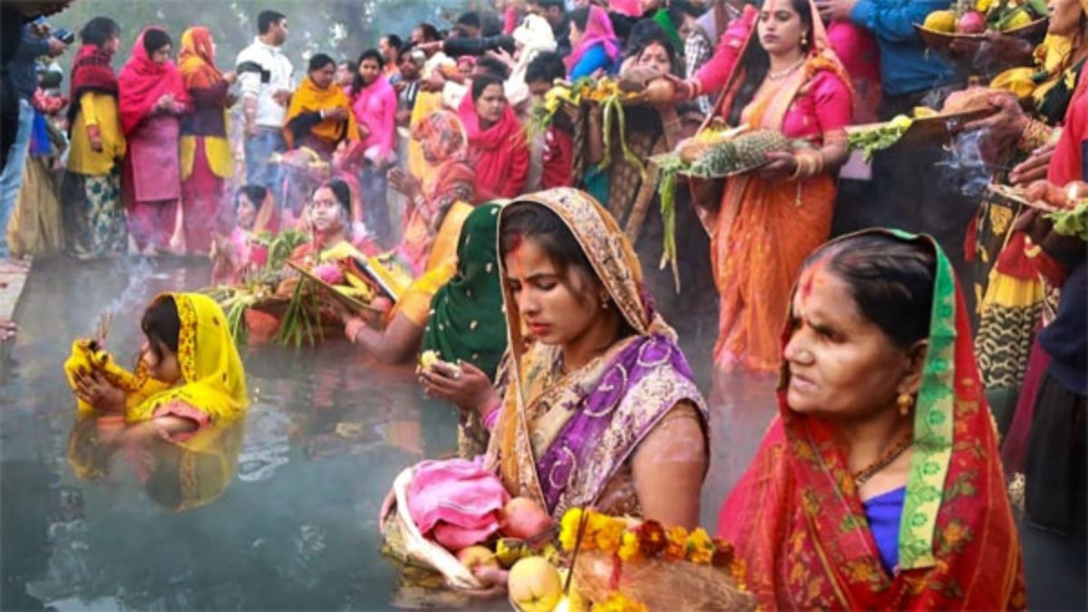 Chhath Puja: क्या कुंवारी लड़कियां कर सकती हैं छठ पूजा? जानें किन किन ...